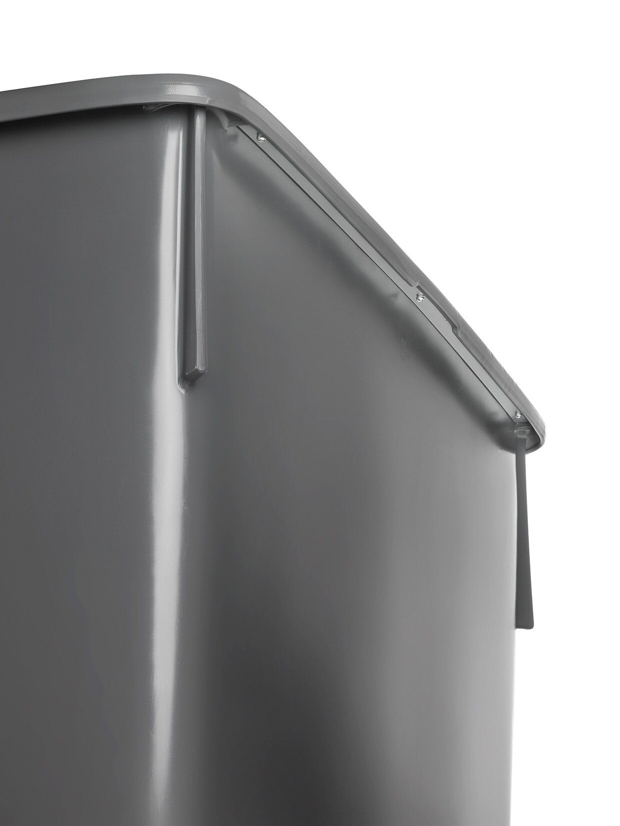 Universal containers